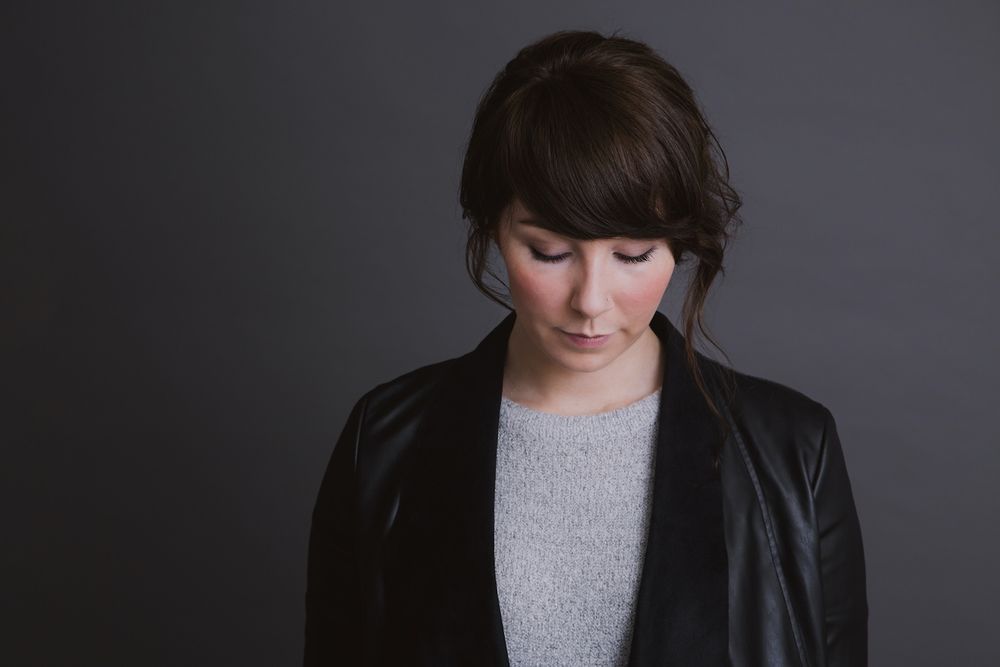 What Is A Lithromantic? Here Are 9 Signs You Might Be One